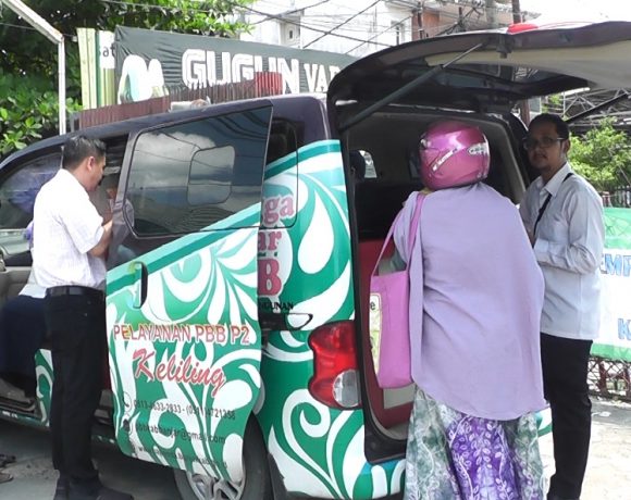 Perkenalkan Permainan Tradisional Dengan Lomba Bagasing