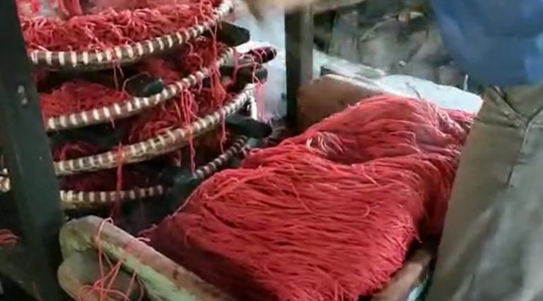 Menengok Produksi Mie Merah Cap Burung Elang Khas Banjar