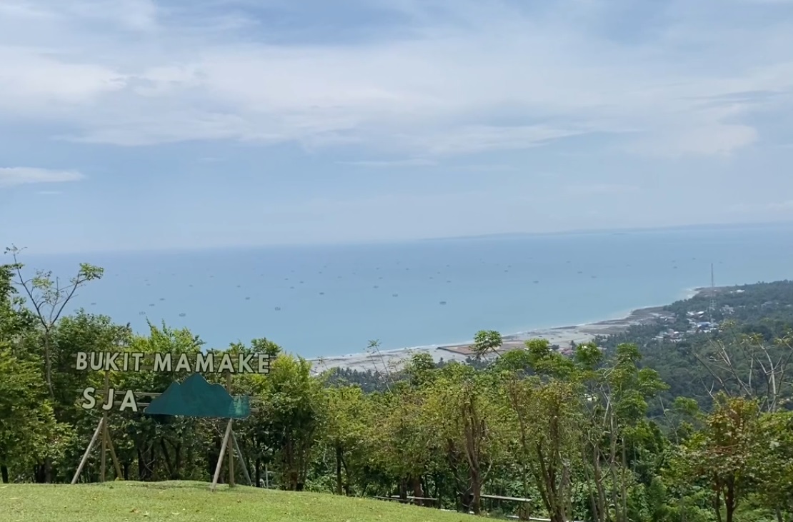 Mamake Hill Tawarkan Panorama Laut dari Ketinggian Bukit